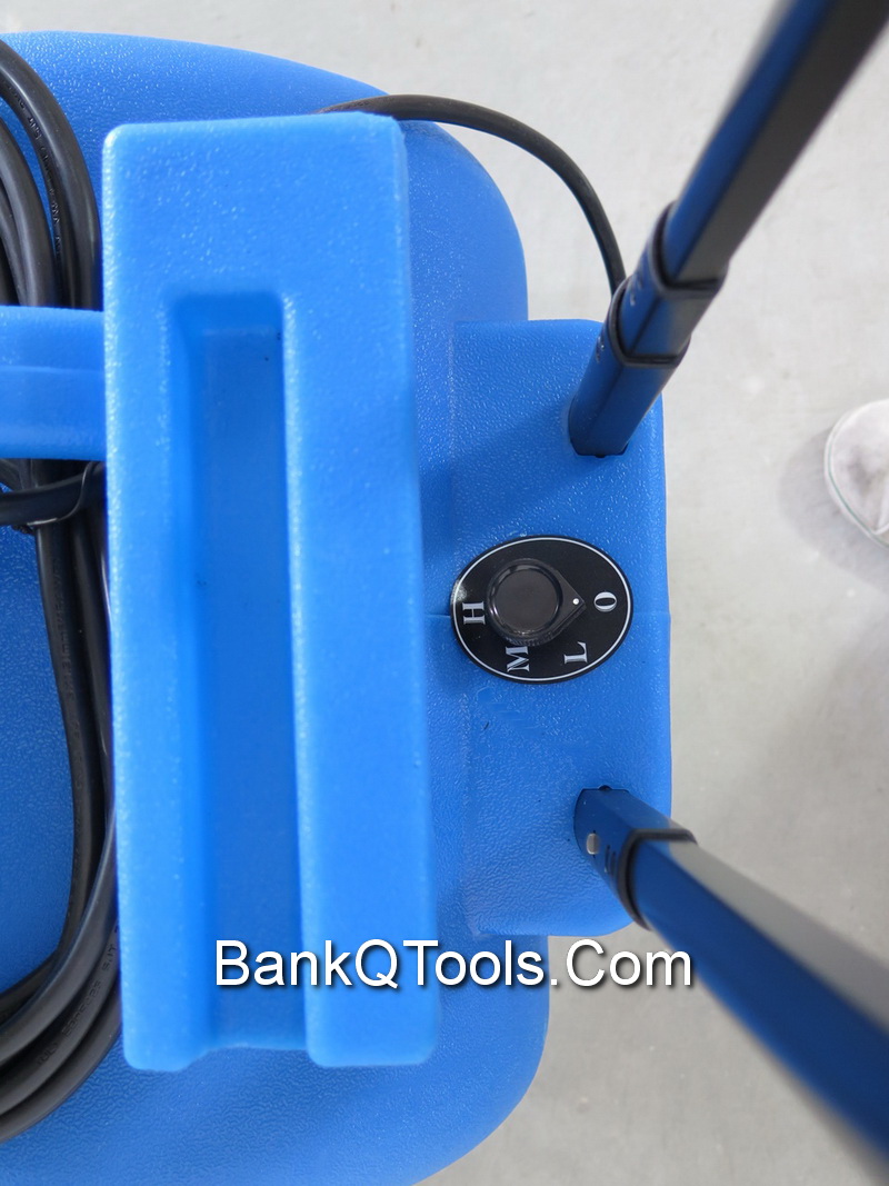 เครื่องเป่าลมพื้น Cleanatic รุ่น C8008